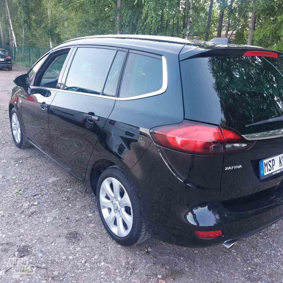 Черный Опель Zafira Tourer 2018 в Каунас, объемом двигателя 2.00 л и пробегом 204 тыс. км за 8750 €, фото 12 на AUTOMOTO.COM.LV