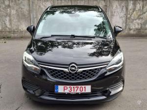 Черный Опель Zafira Tourer 2018 в Вильнюс, объемом двигателя 1.96 л и пробегом 136 тыс. км за 8400 €, фото 9 на AUTOMOTO.COM.LV