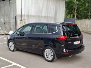 Черный Опель Zafira Tourer 2018 в Вильнюс, объемом двигателя 1.96 л и пробегом 136 тыс. км за 8400 €, фото 12 на AUTOMOTO.COM.LV