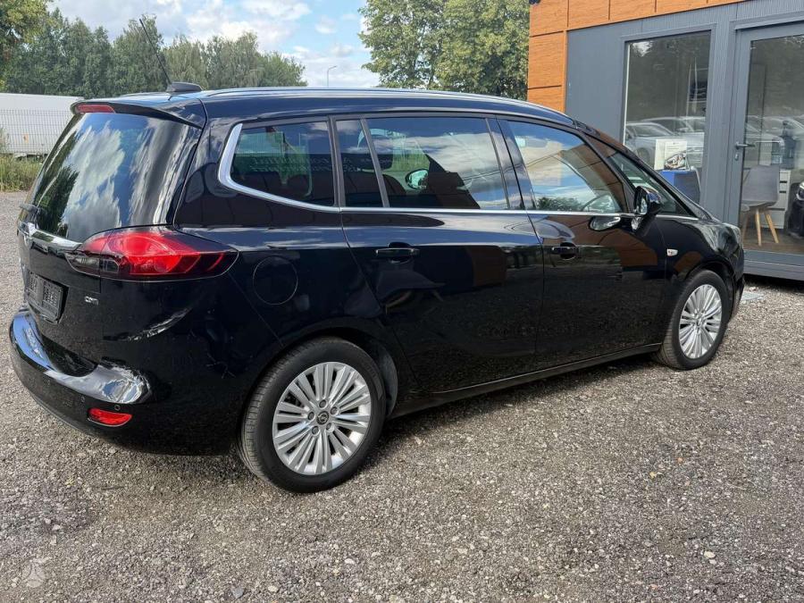 Черный Опель Zafira Tourer 2018 в Каунас, объемом двигателя 2.00 л и пробегом 350 тыс. км за 6850 €, фото 8 на AUTOMOTO.COM.LV