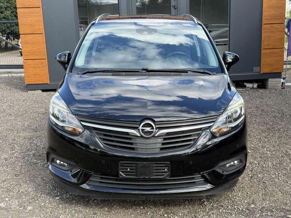 Melns Opel Zafira Tourer 2018 Kauņa, ar dzinēja tilpumu 2.00 L un nobraukumu 350 tūkst. km par 6850 €, foto 10 vietnē AUTOMOTO.COM.LV