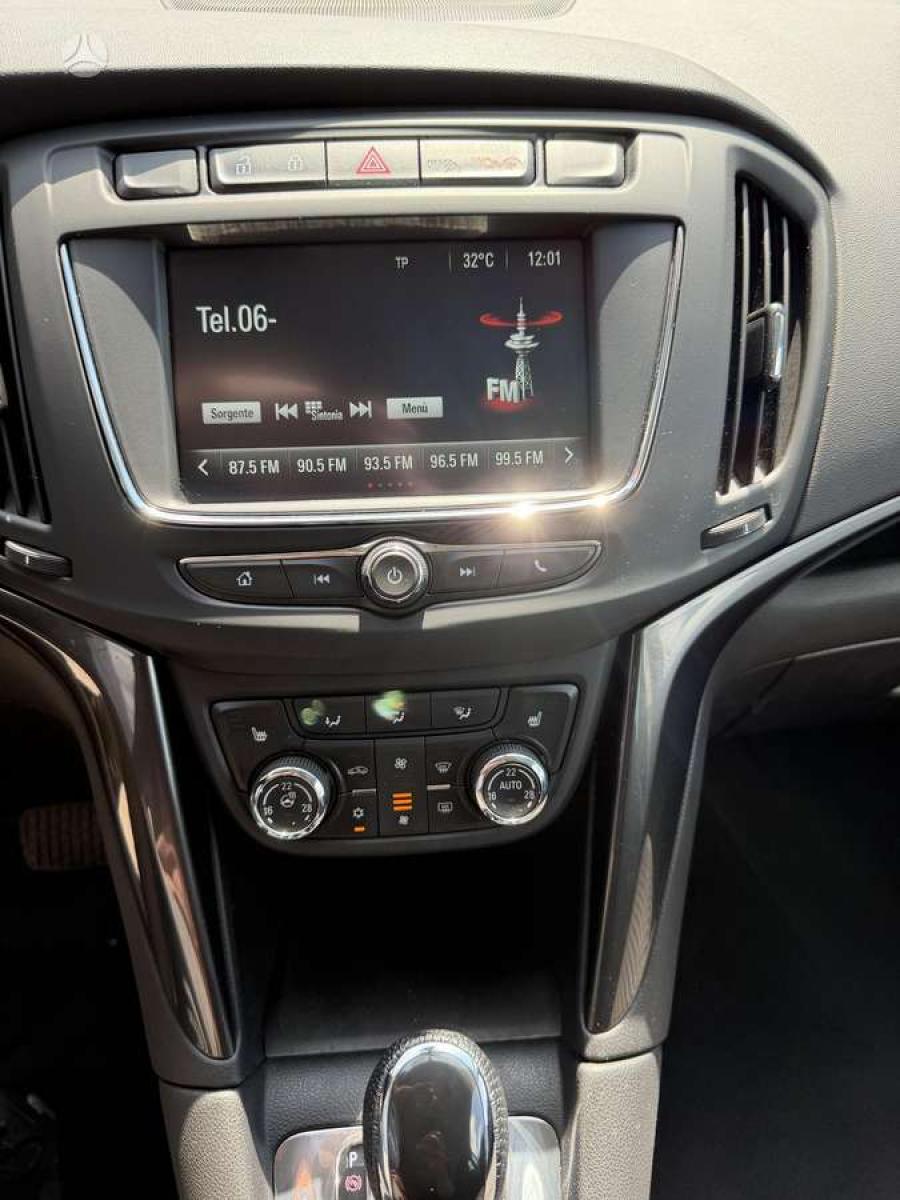 Черный Опель Zafira Tourer 2018 в Каунас, объемом двигателя 2.00 л и пробегом 350 тыс. км за 6850 €, фото 18 на AUTOMOTO.COM.LV