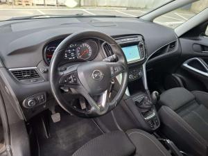 Black Opel Zafira Tourer 2018 in Vilnius, with an engine capacity of 1.96 L and mileage of 136 thousand km for 8300 €, photo 15 on AUTOMOTO.COM.LV