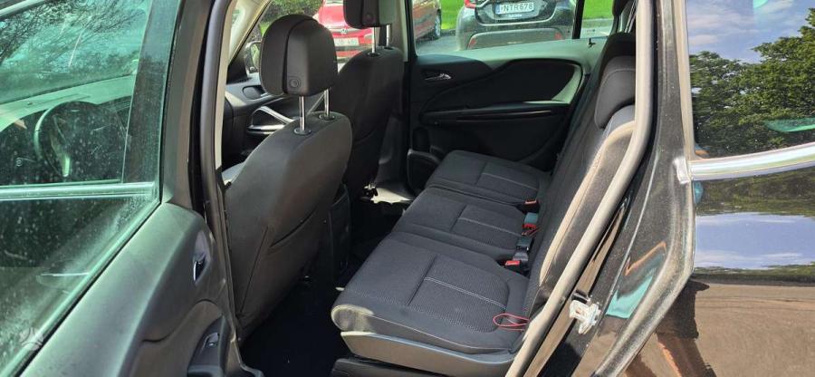 Melns Opel Zafira Tourer 2019 Viļņa, ar dzinēja tilpumu 1.96 L un nobraukumu 200 tūkst. km par 8999 €, foto 9 vietnē AUTOMOTO.COM.LV