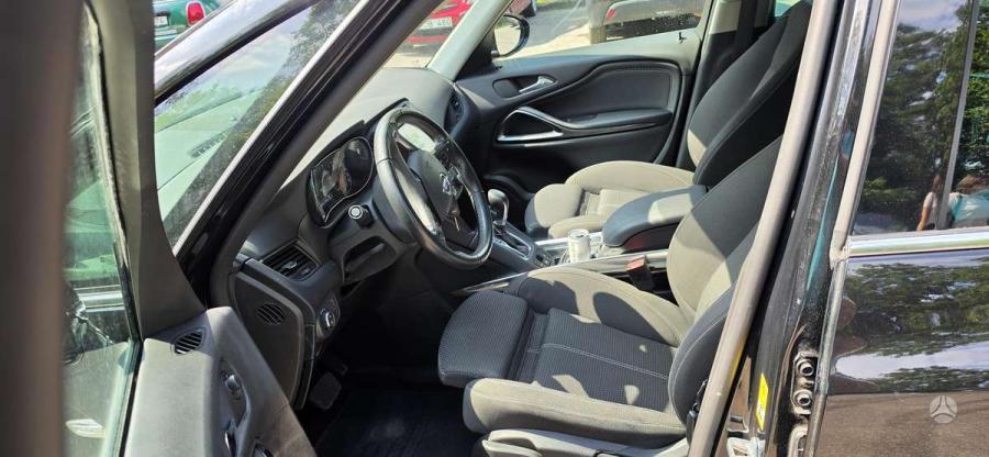 Melns Opel Zafira Tourer 2019 Viļņa, ar dzinēja tilpumu 1.96 L un nobraukumu 200 tūkst. km par 8999 €, foto 17 vietnē AUTOMOTO.COM.LV
