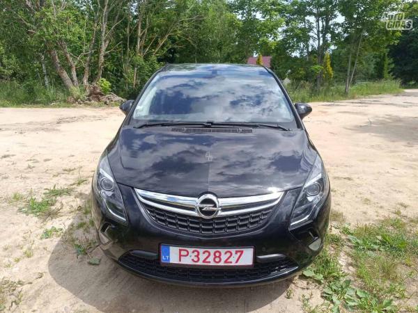 Melns Opel Zafira Tourer 2012 Utena, ar dzinēja tilpumu 2.00 L un nobraukumu 335 tūkst. km par 4500 €, foto 3 vietnē AUTOMOTO.COM.LV