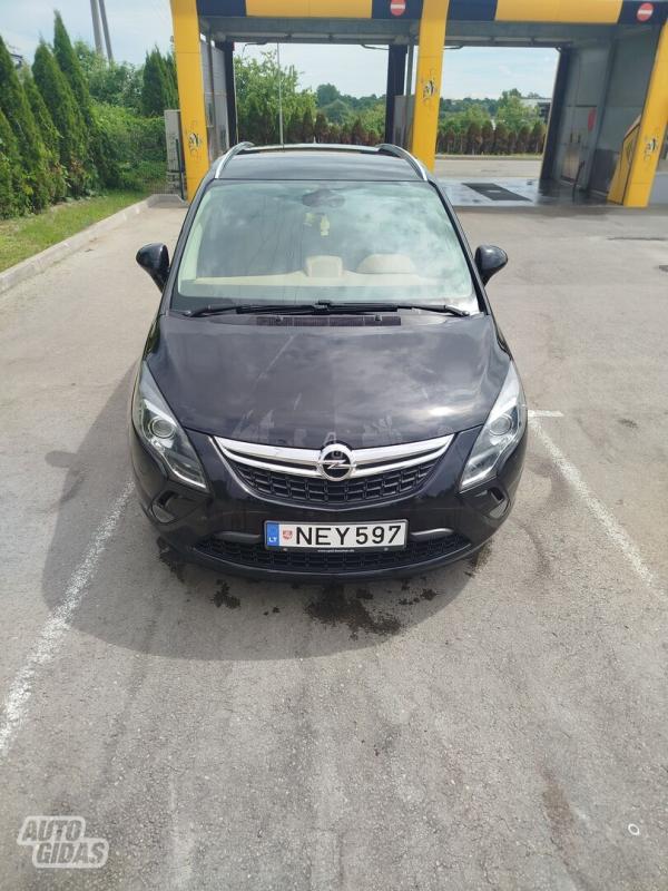 Черный Опель Zafira Tourer 2013 в Вильнюс, объемом двигателя 2.00 л и пробегом 272 тыс. км за 6990 €, фото 6 на AUTOMOTO.COM.LV