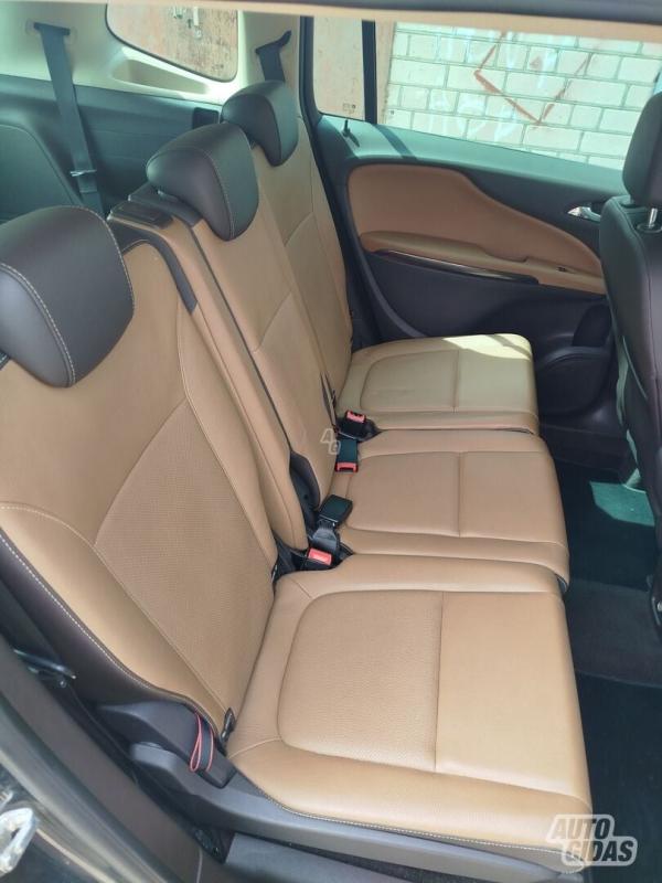 Черный Опель Zafira Tourer 2013 в Вильнюс, объемом двигателя 2.00 л и пробегом 272 тыс. км за 6990 €, фото 9 на AUTOMOTO.COM.LV