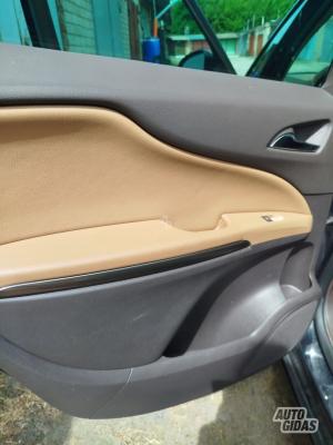 Черный Опель Zafira Tourer 2013 в Вильнюс, объемом двигателя 2.00 л и пробегом 272 тыс. км за 6990 €, фото 18 на AUTOMOTO.COM.LV