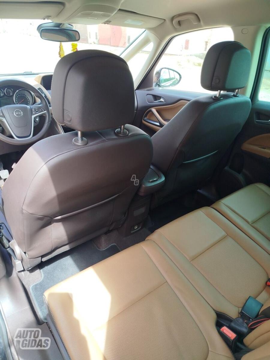 Черный Опель Zafira Tourer 2013 в Вильнюс, объемом двигателя 2.00 л и пробегом 272 тыс. км за 6990 €, фото 19 на AUTOMOTO.COM.LV