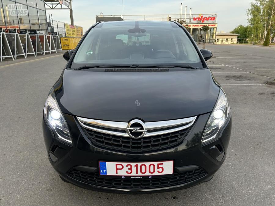 Черный Опель Zafira Tourer 2015 в Алитус, объемом двигателя 2.00 л и пробегом 212 тыс. км за 7900 €, фото 4 на AUTOMOTO.COM.LV