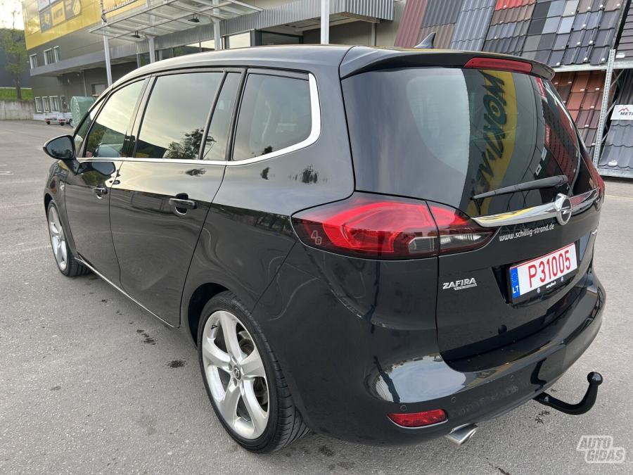 Черный Опель Zafira Tourer 2015 в Алитус, объемом двигателя 2.00 л и пробегом 212 тыс. км за 7900 €, фото 8 на AUTOMOTO.COM.LV