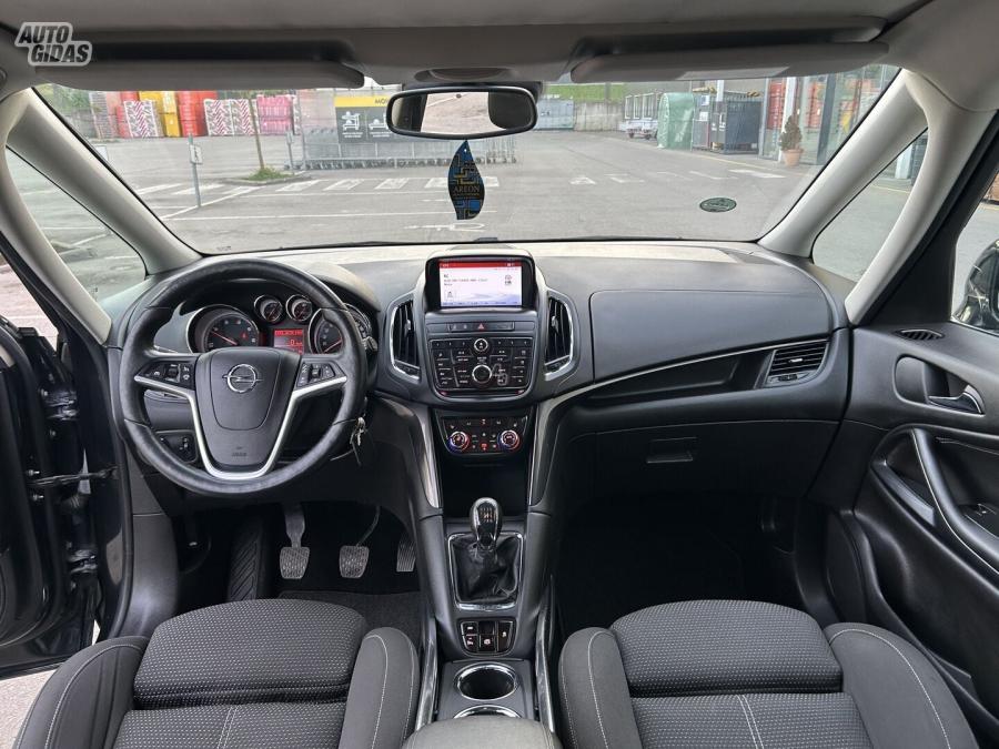 Черный Опель Zafira Tourer 2015 в Алитус, объемом двигателя 2.00 л и пробегом 212 тыс. км за 7900 €, фото 10 на AUTOMOTO.COM.LV