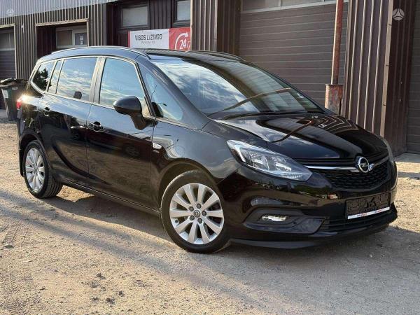 Black Opel Zafira Tourer 2017 in Siauliai, with an engine capacity of 1.96 L and mileage of 268 thousand km for 7000 €, photo 4 on AUTOMOTO.COM.LV
