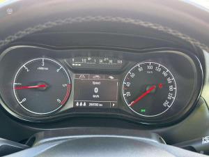 Black Opel Zafira Tourer 2017 in Siauliai, with an engine capacity of 1.96 L and mileage of 268 thousand km for 7000 €, photo 17 on AUTOMOTO.COM.LV