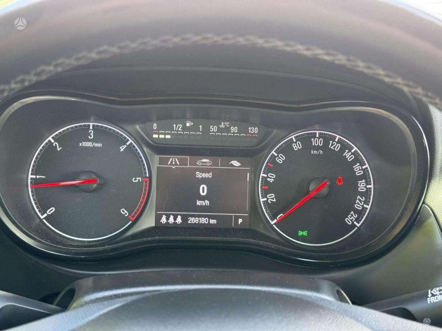 Black Opel Zafira Tourer 2017 in Siauliai, with an engine capacity of 1.96 L and mileage of 268 thousand km for 7000 €, photo 17 on AUTOMOTO.COM.LV