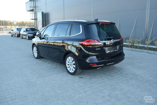 Черный Опель Zafira Tourer 2017 в Вильнюс, объемом двигателя 2.00 л и пробегом 297 тыс. км за 7500 €, фото 7 на AUTOMOTO.COM.LV