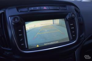 Black Opel Zafira Tourer 2017 in Vilnius, with an engine capacity of 2.00 L and mileage of 297 thousand km for 7500 €, photo 19 on AUTOMOTO.COM.LV
