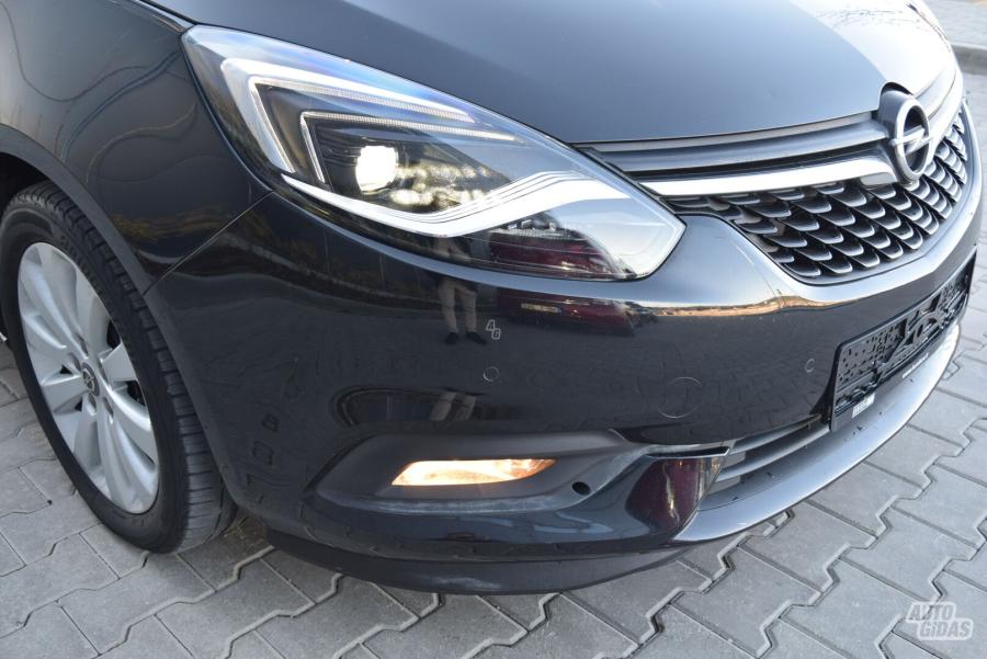 Black Opel Zafira Tourer 2017 in Vilnius, with an engine capacity of 2.00 L and mileage of 297 thousand km for 7500 €, photo 25 on AUTOMOTO.COM.LV