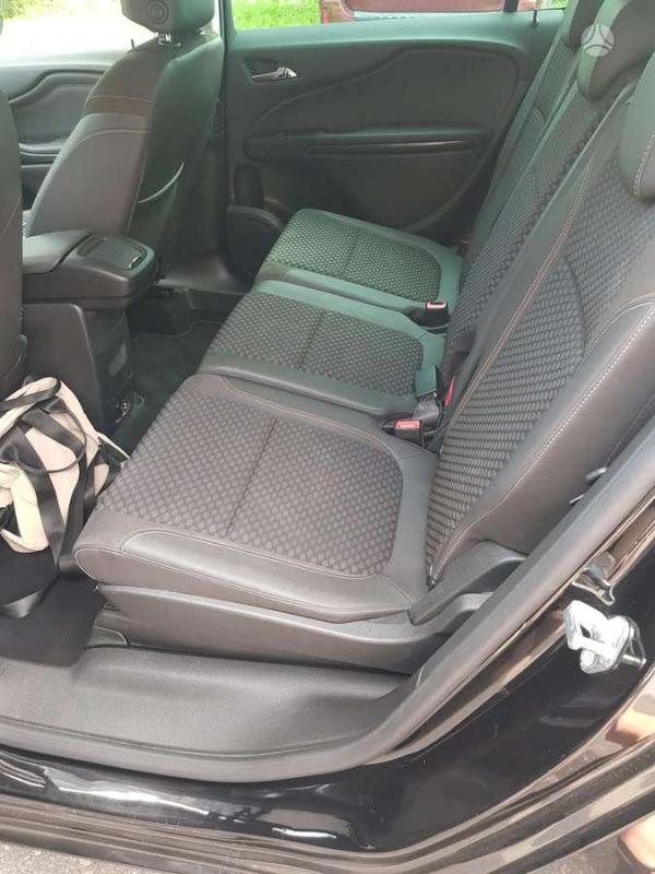 Melns Opel Zafira Tourer 2018 Viļņa, ar dzinēja tilpumu 1.60 L un nobraukumu 214 tūkst. km par 8900 €, foto 6 vietnē AUTOMOTO.COM.LV