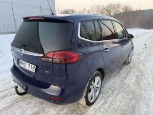 Blue Opel Zafira Tourer 2012 in Vilnius, with an engine capacity of 1.96 L and mileage of 275 thousand km for 3900 €, photo 5 on AUTOMOTO.COM.LV