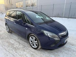 Zils Opel Zafira Tourer 2012 Viļņa, ar dzinēja tilpumu 1.96 L un nobraukumu 275 tūkst. km par 3900 €, foto 3 vietnē AUTOMOTO.COM.LV