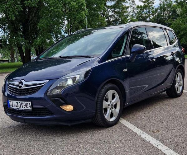 Синий Опель Zafira Tourer 2012 в Алитус, объемом двигателя 1.96 л и пробегом 254 тыс. км за 5300 €, фото 2 на AUTOMOTO.COM.LV