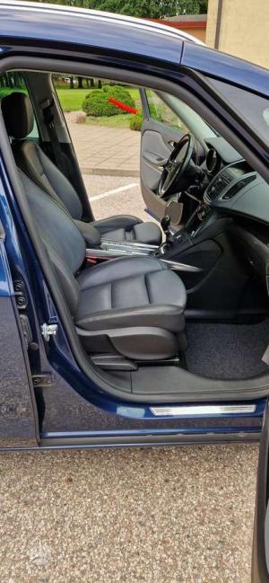 Zils Opel Zafira Tourer 2012 Alīta, ar dzinēja tilpumu 1.96 L un nobraukumu 254 tūkst. km par 5300 €, foto 14 vietnē AUTOMOTO.COM.LV