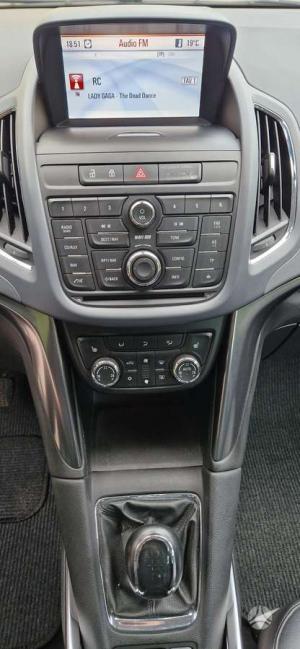 Zils Opel Zafira Tourer 2012 Alīta, ar dzinēja tilpumu 1.96 L un nobraukumu 254 tūkst. km par 5300 €, foto 17 vietnē AUTOMOTO.COM.LV