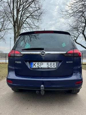 Blue Opel Zafira Tourer 2013 in Kaunas, with an engine capacity of 2.00 L and mileage of 244 thousand km for 4500 €, photo 3 on AUTOMOTO.COM.LV