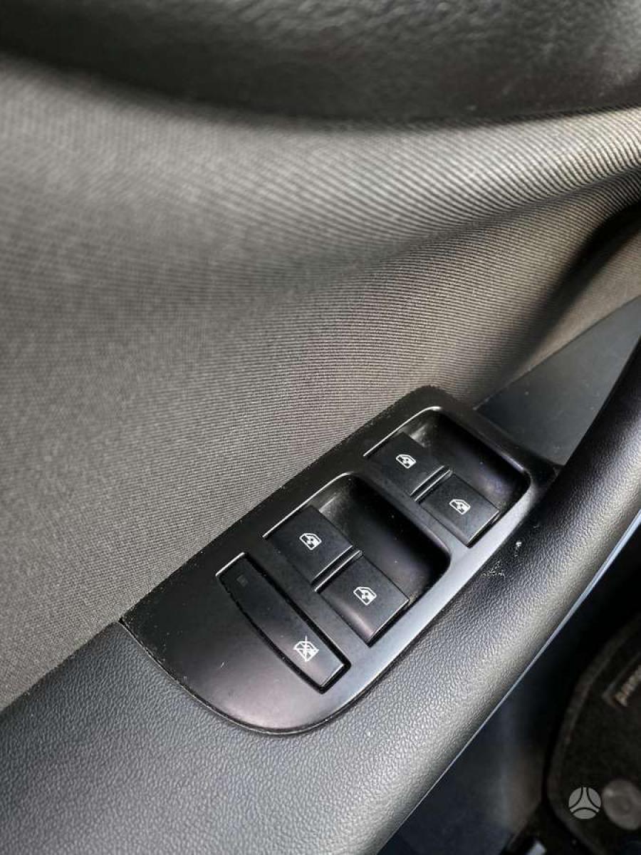 Синий Опель Zafira Tourer 2014 в Паневежис, объемом двигателя 1.60 л и пробегом 285 тыс. км за 4650 €, фото 12 на AUTOMOTO.COM.LV