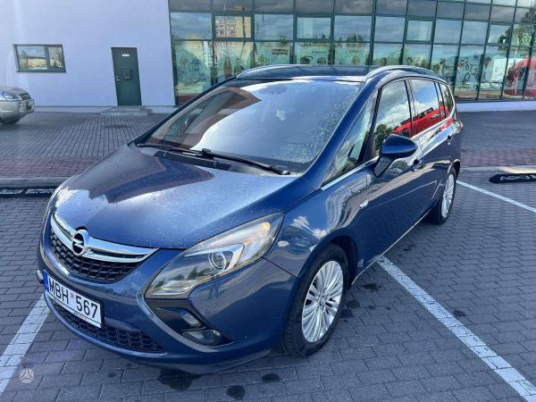 Синий Опель Zafira Tourer 2015 в Паневежис, объемом двигателя 1.60 л и пробегом 250 тыс. км за 4350 €, фото 1 на AUTOMOTO.COM.LV