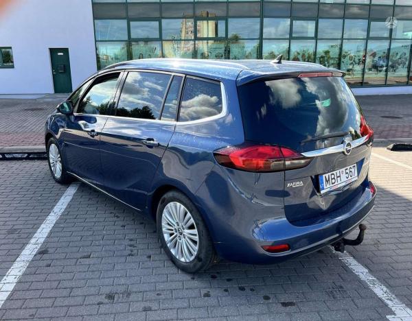 Синий Опель Zafira Tourer 2015 в Паневежис, объемом двигателя 1.60 л и пробегом 250 тыс. км за 4350 €, фото 4 на AUTOMOTO.COM.LV