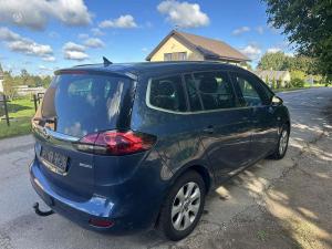 Blue Opel Zafira Tourer 2015 in Siauliai, with an engine capacity of 1.60 L and mileage of 198 thousand km for 4350 €, photo 5 on AUTOMOTO.COM.LV