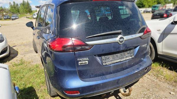 Zils Opel Zafira Tourer 2016 Rokiškis, ar dzinēja tilpumu 1.60 L un nobraukumu 181 tūkst. km par 3200 €, foto 4 vietnē AUTOMOTO.COM.LV