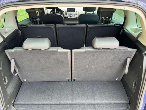 Zils Opel Zafira Tourer 2016 Marijampole, ar dzinēja tilpumu 2.00 L un nobraukumu 230 tūkst. km par 6000 €, foto 8 vietnē AUTOMOTO.COM.LV
