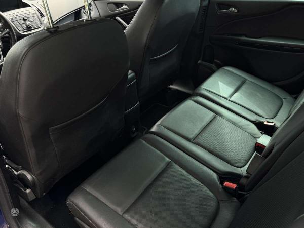 Zils Opel Zafira Tourer 2016 Marijampole, ar dzinēja tilpumu 2.00 L un nobraukumu 230 tūkst. km par 6000 €, foto 9 vietnē AUTOMOTO.COM.LV