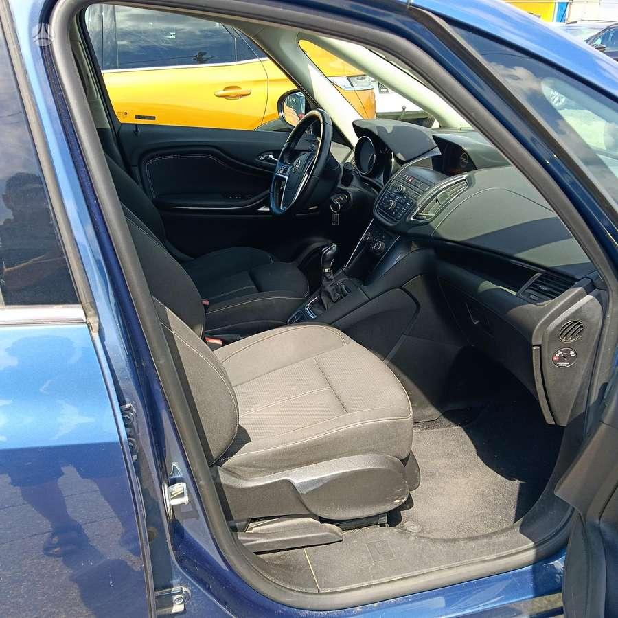 Zils Opel Zafira Tourer 2016 Kauņa, ar dzinēja tilpumu 1.60 L un nobraukumu 275 tūkst. km par 5555 €, foto 6 vietnē AUTOMOTO.COM.LV