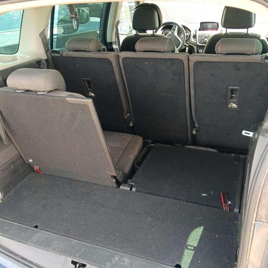 Zils Opel Zafira Tourer 2016 Kauņa, ar dzinēja tilpumu 1.60 L un nobraukumu 275 tūkst. km par 5555 €, foto 13 vietnē AUTOMOTO.COM.LV
