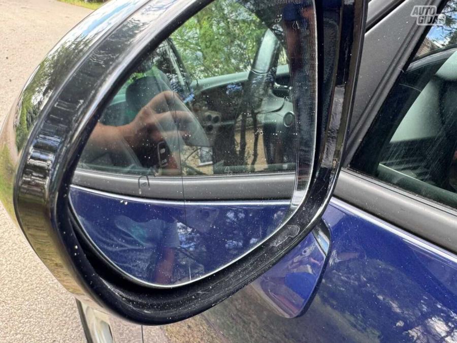 Blue Opel Zafira Tourer 2016 in Marijampole, with an engine capacity of 2.00 L and mileage of 230 thousand km for 6700 €, photo 20 on AUTOMOTO.COM.LV