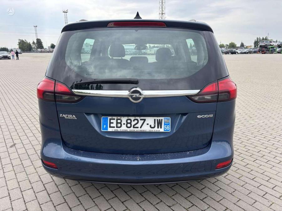 Zils Opel Zafira Tourer 2016 Marijampole, ar dzinēja tilpumu 1.60 L un nobraukumu 246 tūkst. km par 4700 €, foto 9 vietnē AUTOMOTO.COM.LV