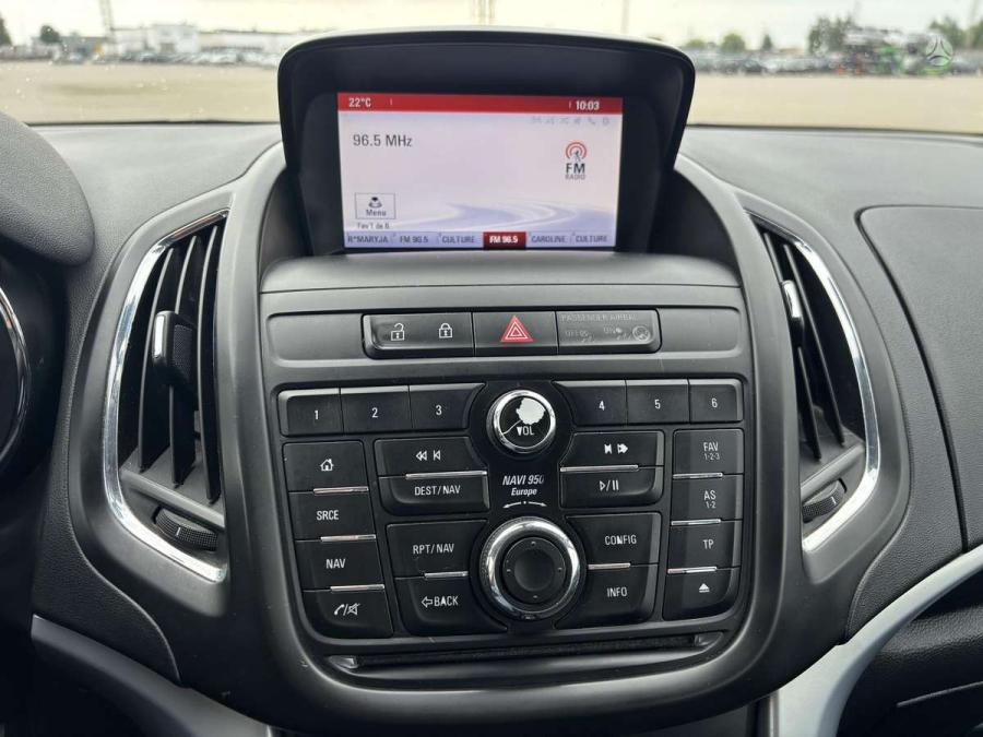 Zils Opel Zafira Tourer 2016 Marijampole, ar dzinēja tilpumu 1.60 L un nobraukumu 246 tūkst. km par 4700 €, foto 18 vietnē AUTOMOTO.COM.LV