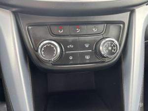 Zils Opel Zafira Tourer 2016 Marijampole, ar dzinēja tilpumu 1.60 L un nobraukumu 246 tūkst. km par 4700 €, foto 20 vietnē AUTOMOTO.COM.LV