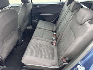 Zils Opel Zafira Tourer 2016 Marijampole, ar dzinēja tilpumu 1.60 L un nobraukumu 246 tūkst. km par 4700 €, foto 25 vietnē AUTOMOTO.COM.LV