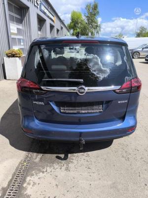 Zils Opel Zafira Tourer 2016 Joniškis, ar dzinēja tilpumu 1.36 L un nobraukumu 190 tūkst. km par 5850 €, foto 5 vietnē AUTOMOTO.COM.LV