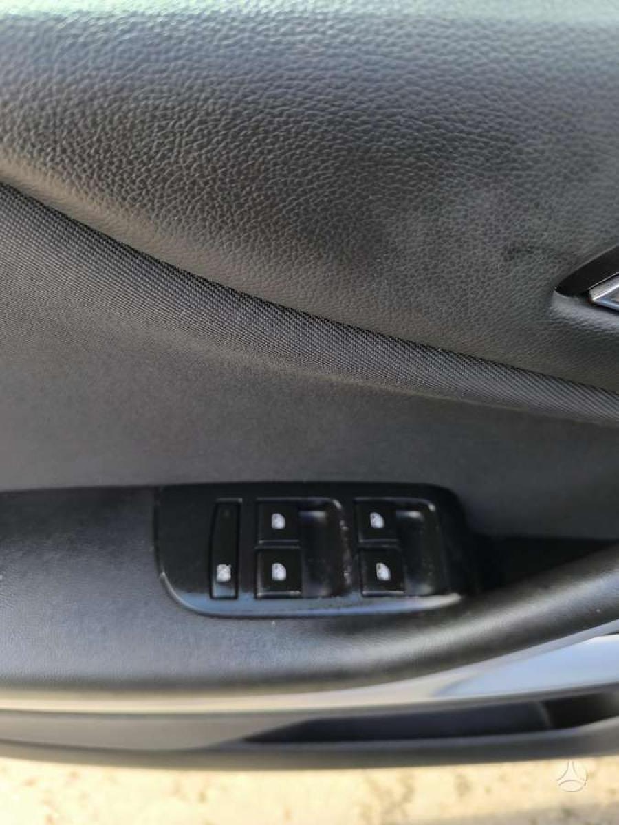 Zils Opel Zafira Tourer 2016 Joniškis, ar dzinēja tilpumu 1.36 L un nobraukumu 190 tūkst. km par 5850 €, foto 13 vietnē AUTOMOTO.COM.LV