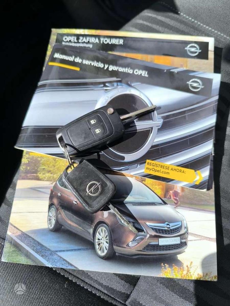 Zils Opel Zafira Tourer 2016 Joniškis, ar dzinēja tilpumu 1.36 L un nobraukumu 190 tūkst. km par 5850 €, foto 15 vietnē AUTOMOTO.COM.LV