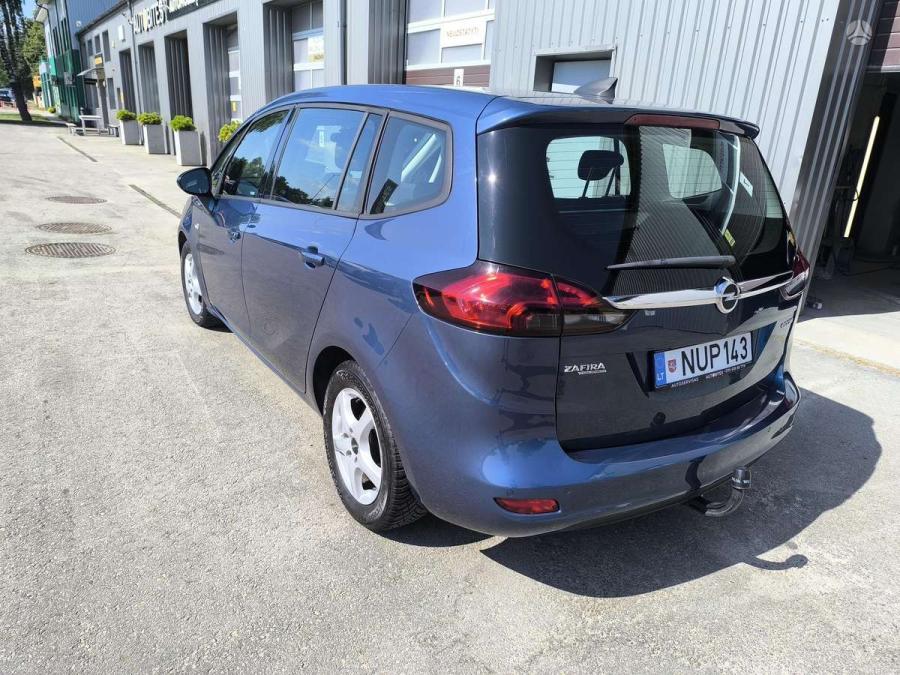 Zils Opel Zafira Tourer 2016 Joniškis, ar dzinēja tilpumu 1.36 L un nobraukumu 190 tūkst. km par 5850 €, foto 20 vietnē AUTOMOTO.COM.LV