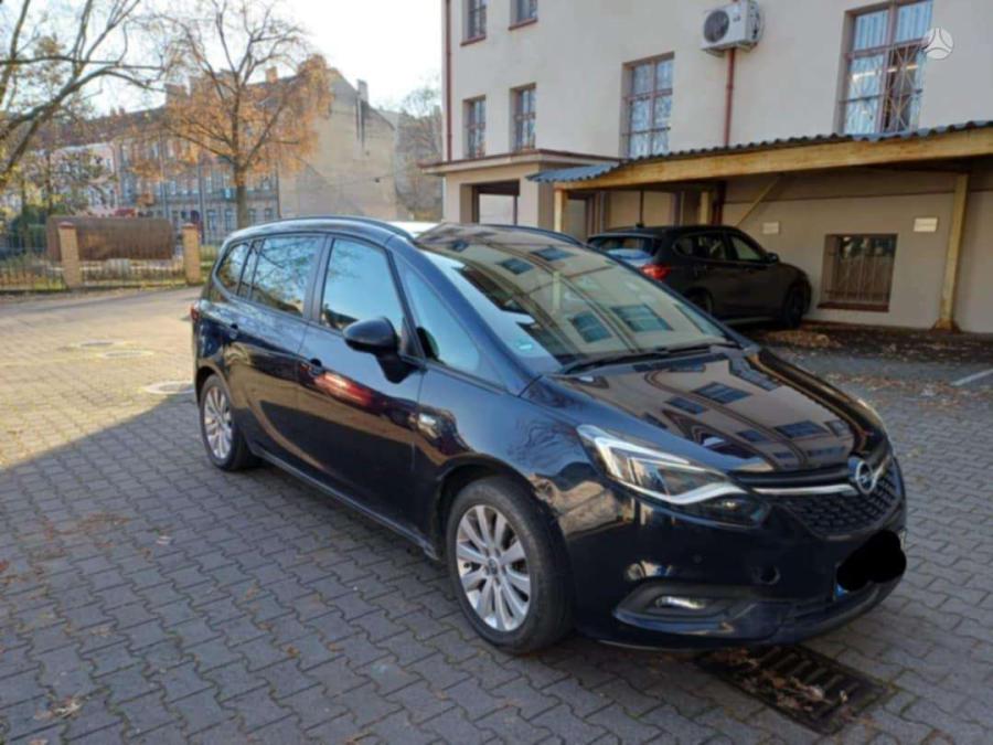 Zils Opel Zafira Tourer 2017 Viļņa, ar dzinēja tilpumu 1.60 L un nobraukumu 251 tūkst. km par 5500 €, foto 1 vietnē AUTOMOTO.COM.LV