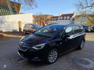 Zils Opel Zafira Tourer 2017 Viļņa, ar dzinēja tilpumu 1.60 L un nobraukumu 251 tūkst. km par 5500 €, foto 2 vietnē AUTOMOTO.COM.LV